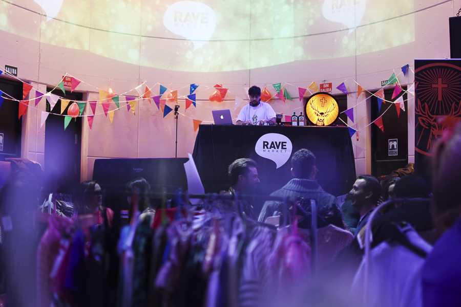 Un domingo en Rave Market - SHIT Magazine