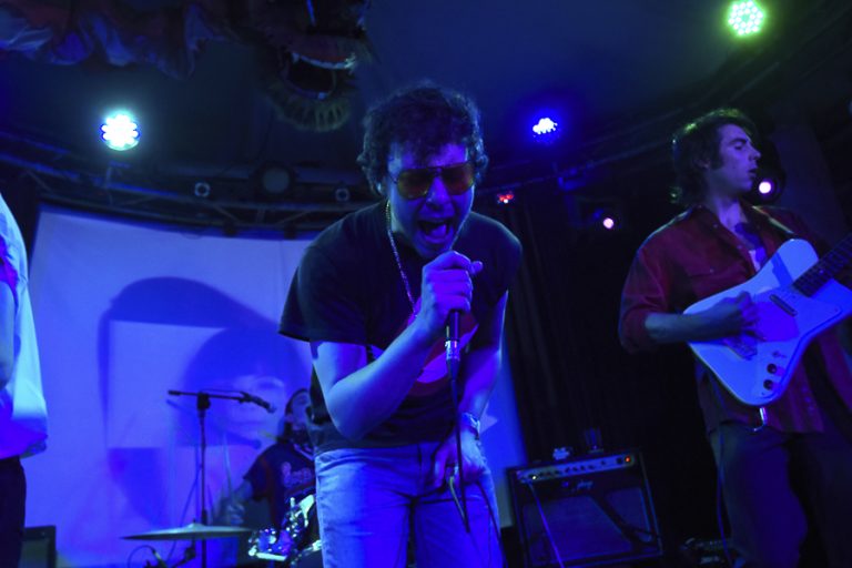 La fiesta del primer aniversario MAD GIRLS se convierte en un desfase